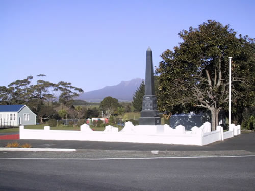 Ōkato war memorial | NZ History
