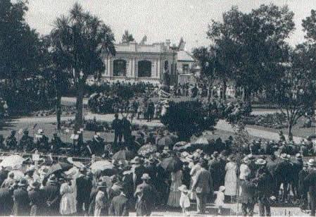 Carterton war memorial | NZ History